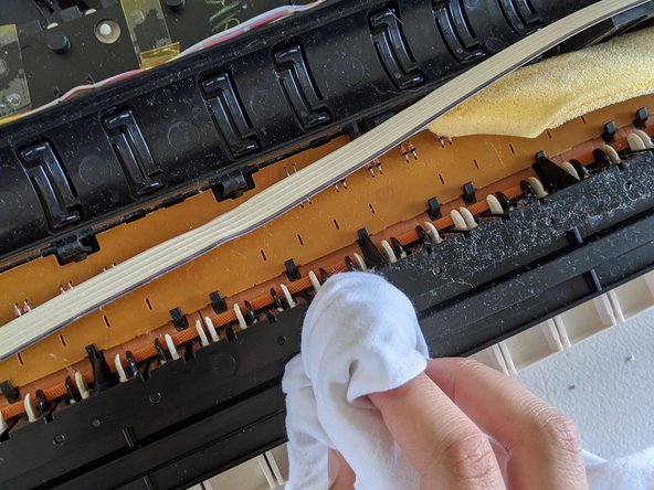 Как починить неработающую клавишу на фортепианной клавиатуре Yamaha PSR-280 - HD01